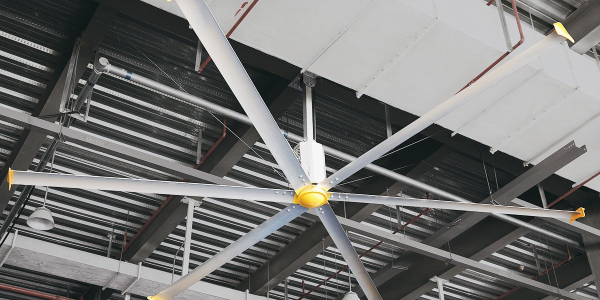 Workshop HVLS (High-Volume Low-Speed) fans